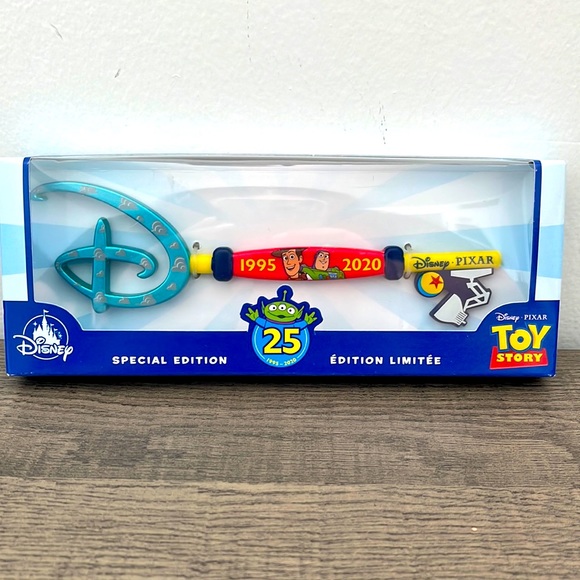 Disney | Accessories | Toy Story 25th Anniversary Collectible Key ...